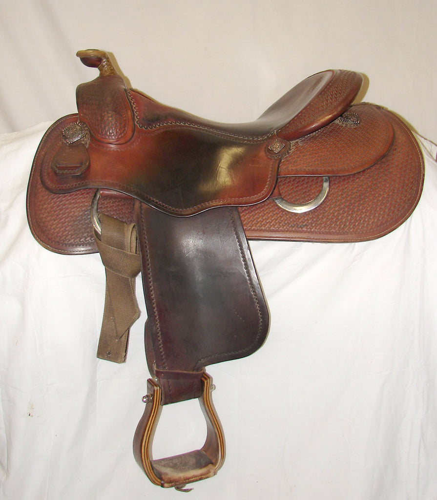 Used 16" Advantage Reining Saddle – Pard's Western Shop Inc.